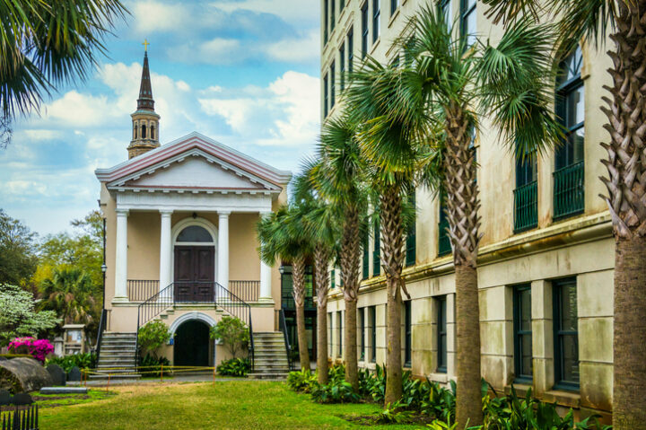 What Is a Congregational Church?